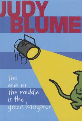 楽天ブックス: The One in the Middle Is the Green Kangaroo - Judy Blume ...