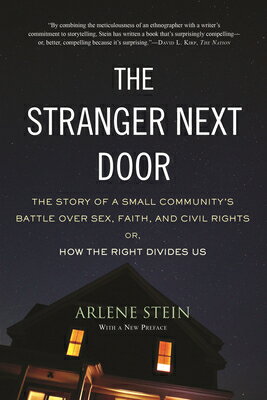 楽天ブックス: The Stranger Next Door: The Story of a Small Community's Battle ...