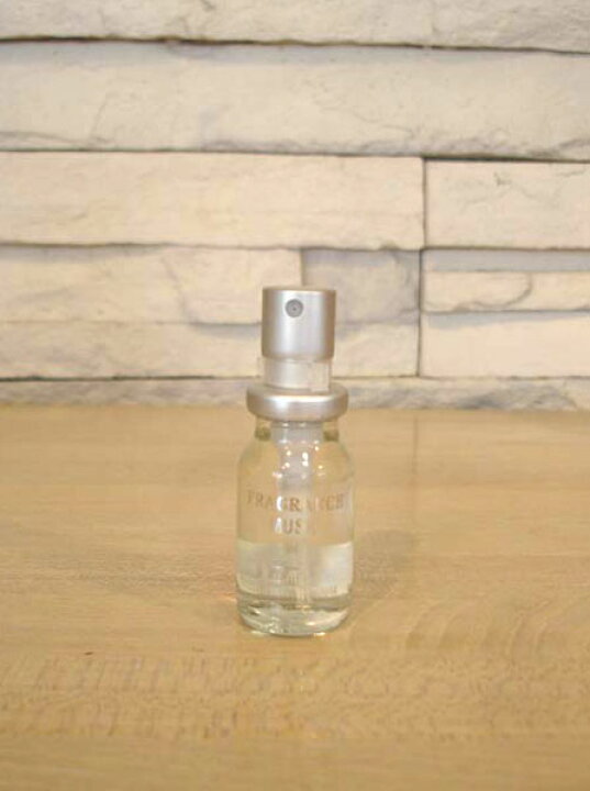 カルバリン CARBALINE オードトワレ10ml ムスク 良品チェックの為 噴射テスト済みの商品となります 【送料無料】