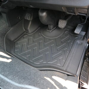 【楽天市場】ハイエース 200系 1型 2型 3型 4型 5型 6型 S-GL DX 標準 ボディ 全年式適合 フロント リア フロアマット ...