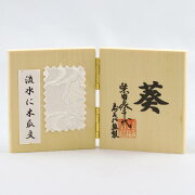 【楽天市場】雛人形 柴田家千代 コンパクト 親王飾り 柴田家千代 葵 流水に木瓜文 白/白 柳親王 裾長衣装着 木製 ハードメイプル突板 楕円形飾り台 平飾り HNYC-3B-H45おひなさま ...