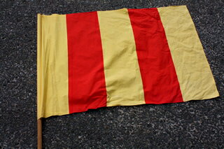 【楽天市場】カーレースフラッグ オイルフラッグ（オイル旗）Racing Flags "Oil Flag"：日本オアシス株式会社