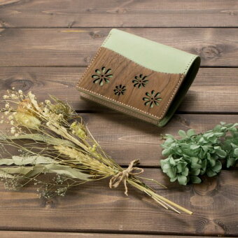 【楽天市場】スタンダードウォレット VARCO REAL WOOD フルール 二つ折り財布 財布 革財布 革 本革 ヌメ革 レザー 小銭入れ ...